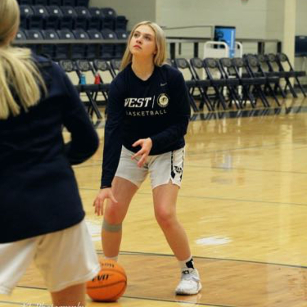 Mackenzie McConnell's Basketball Recruiting Profile