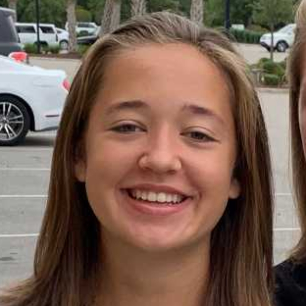 Isabella Serrano's Instagram, Twitter & Facebook on IDCrawl