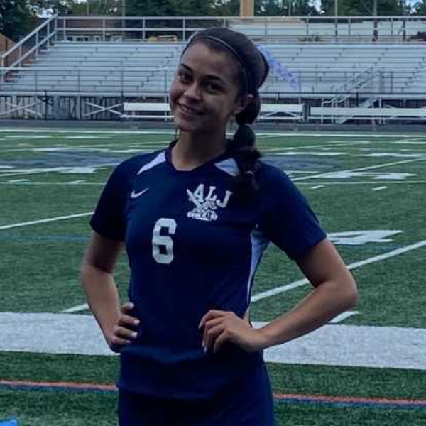 Eva Puentes' Soccer Recruiting Profile