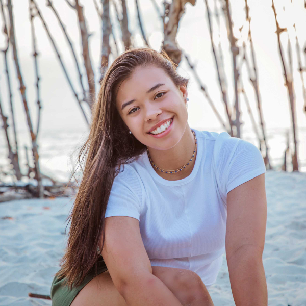 Carly Everett's Volleyball Recruiting Profile